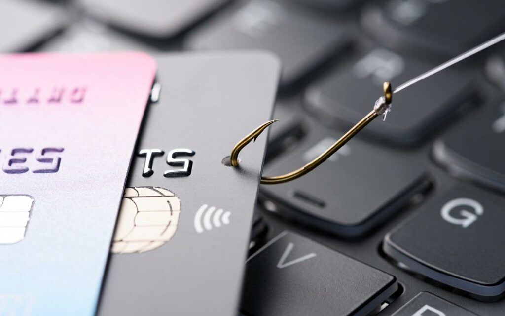 Скам: как распознать и не попасться - Fireplan